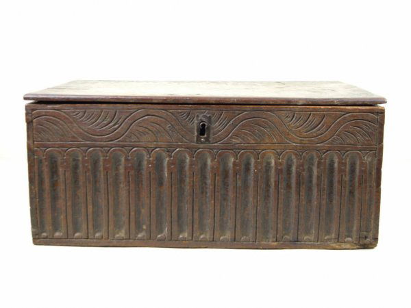 87: ANTIQUE ENGLISH JACOBEAN-STYLE CARVED OAK BOX