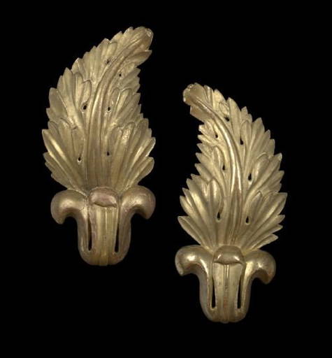 Pair Of Italian Carved And Gilded Pole Finials