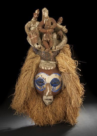 173: Yaka Peoples Face Mask ("Kholuka" or "Mbala")