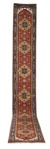 Agra Serapi Runner (#0351) on Aug 27, 2022 | New Orleans Auction ...