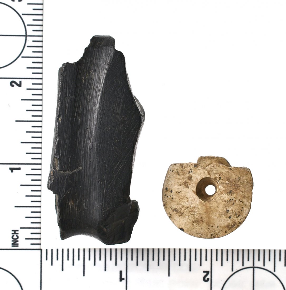 Inuit Cheek Plug and Black Slate Stone