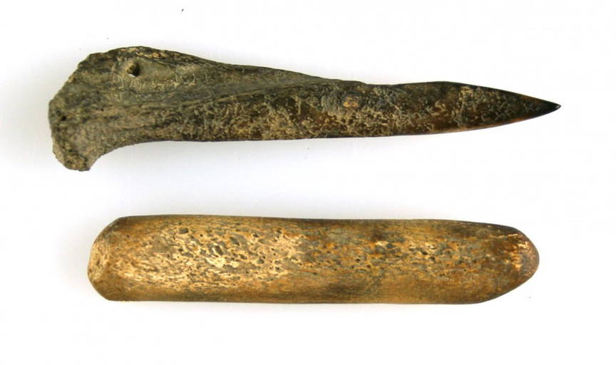 Bone Knapping Tool And Awl