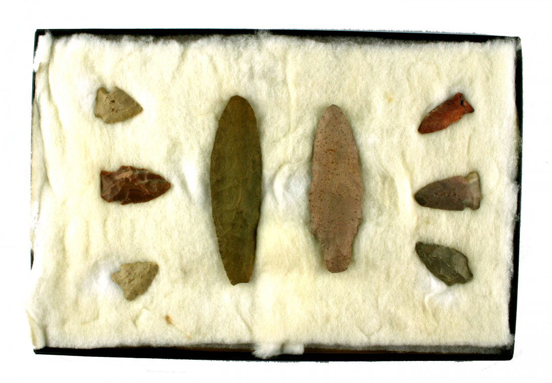 Great Frame Of Kentucky Arrowheads