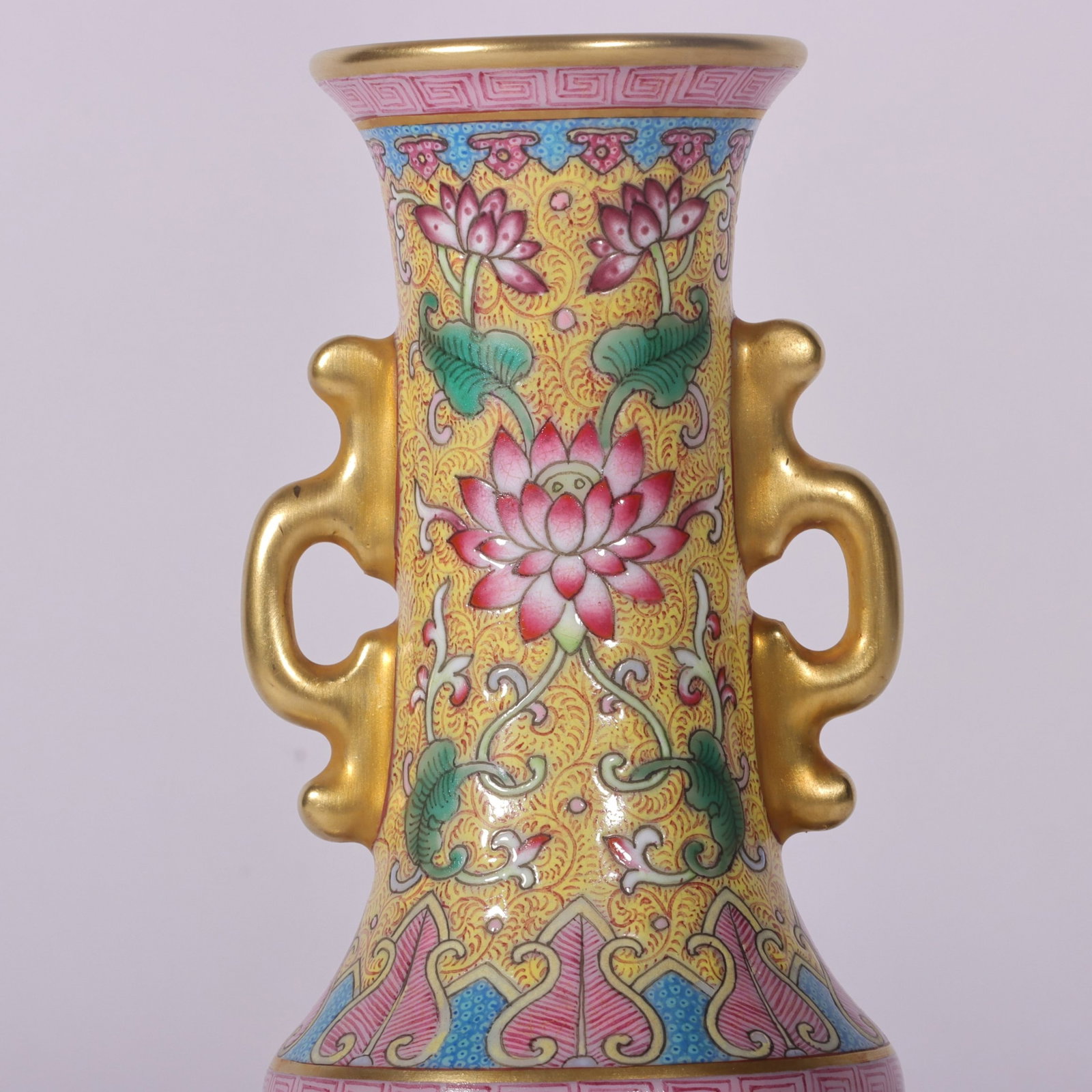 An Exquisite Enamel Gold Ground Arhat Pattern Double-ears Vase Auction