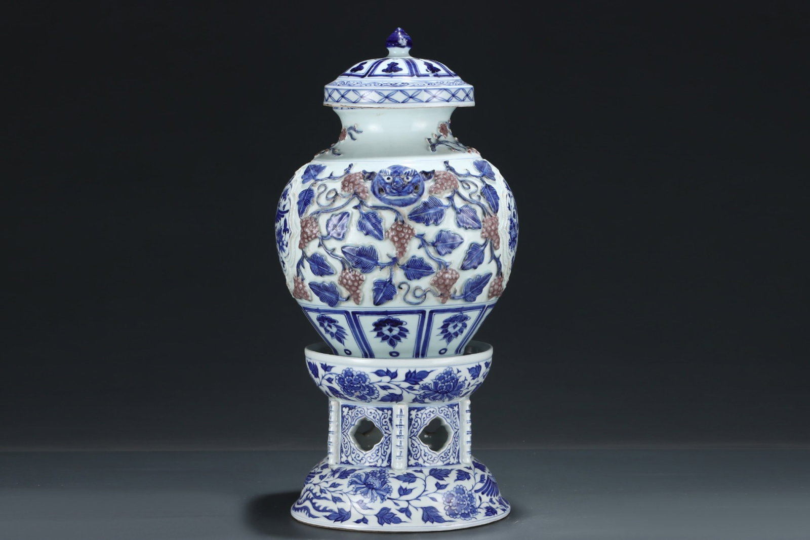 A Huge Blue And White Underglaze-red Flower And Phoenix Pattern Beast ...