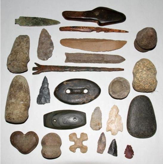 An extensive collection OF NATIVE AMERICAN INDIAN ARROW