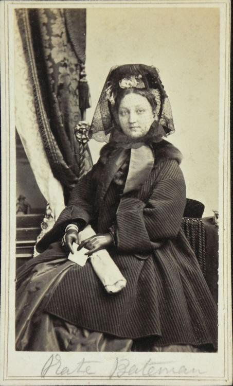 Antique CDV Photograph Kate Josephine Bateman Actress