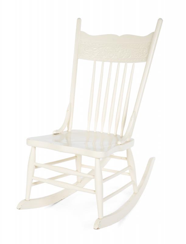 DORIS DAY PRESSBACK ROCKING CHAIR - Apr 05, 2020 | Julien's Auctions in CA