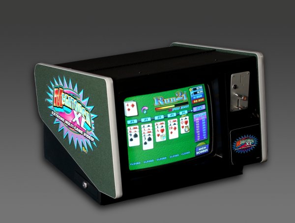 681: MEGATOUCH XL - Apr 24, 2009 | Julien's Auctions in CA