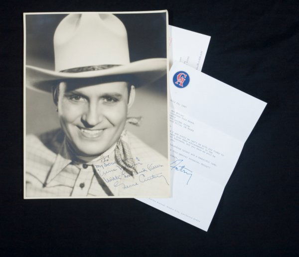 434: GENE AUTRY SIGNED PHOTOGRAPH AND LETTER