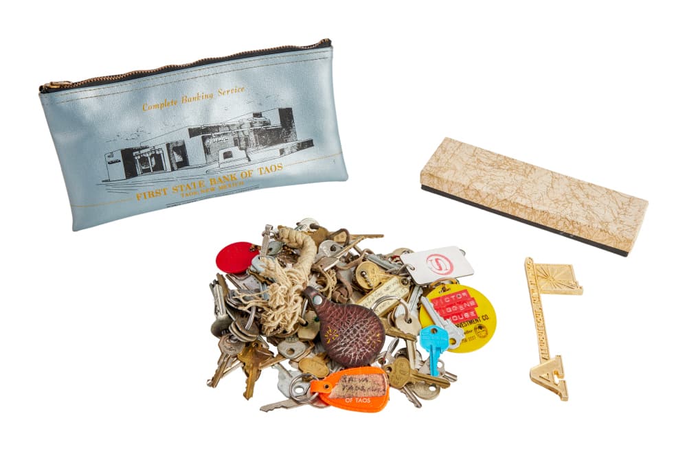 Dennis Hopper | Albuquerque City Key With Miscellaneous Keys - Sep 08 ...