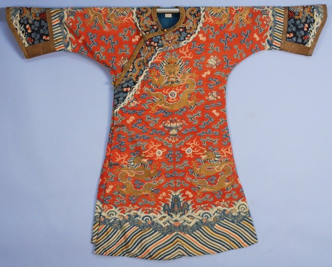 CHINESE SILK KESI WEAVE NINE DRAGON ROBE, c. 1880.