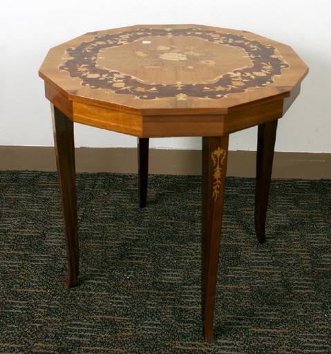 Dodecagon Music Box Table