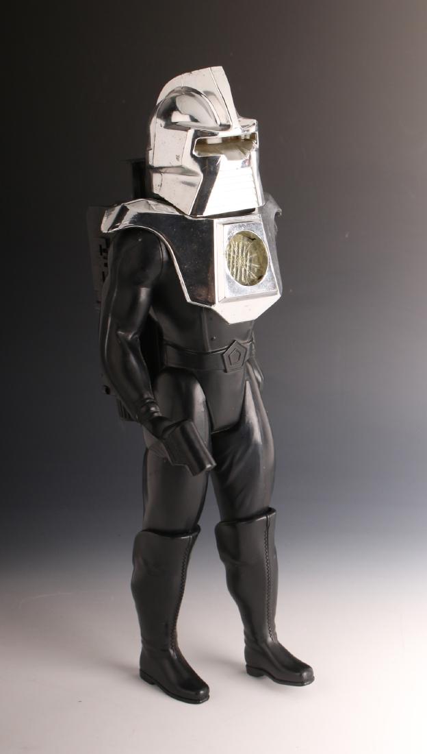 ORIGINAL BATTLESTAR GALACTICA CYLON TOY