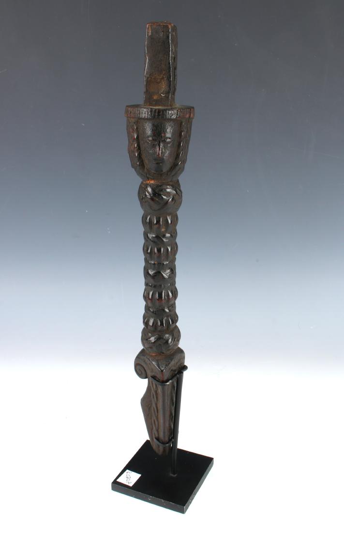 CEREMONIAL WOODEN THREE HEADED DAGGER FORM - Feb 15, 2019 | Converse ...