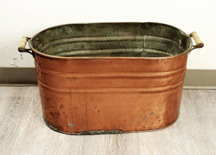 Vintage Basin With Copper Wash