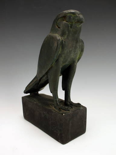 REPRODUCTION EGYPTIAN FALCON STATUE - Nov 18, 2022 | Converse Auctions ...