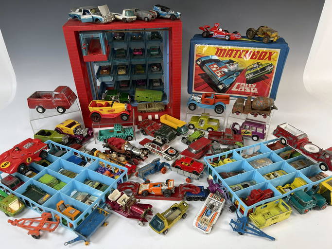 Collection Of Vintage Corgi Matchbox Hot Wheels Cars Motorized Park A Matic