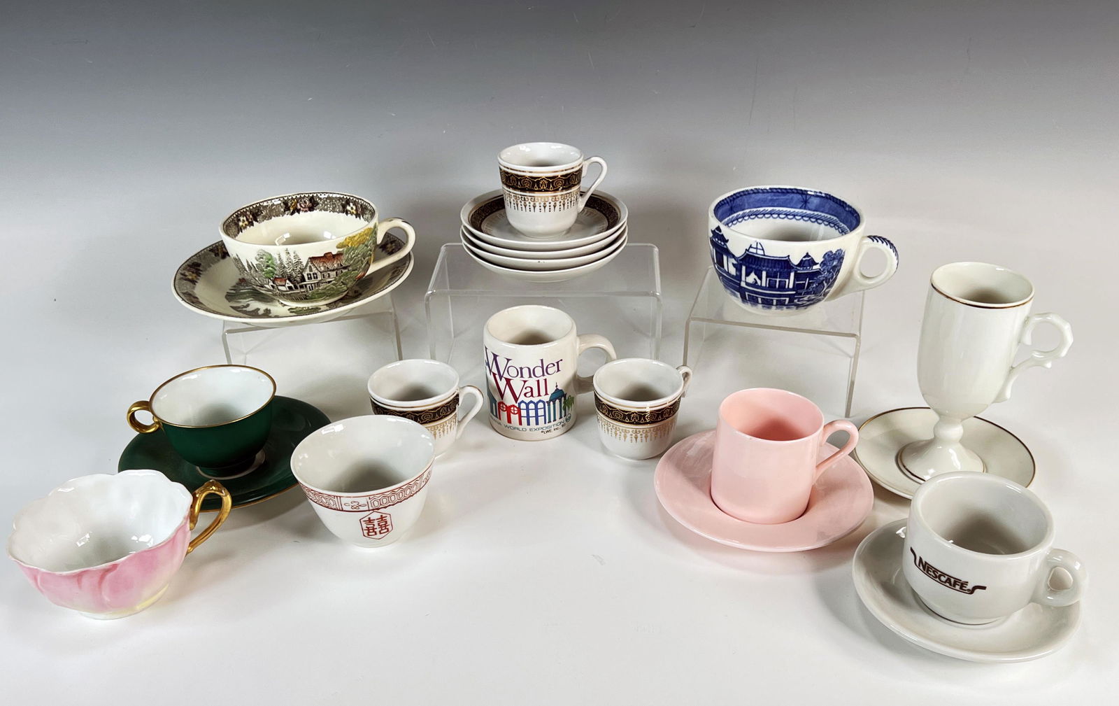 COLLECTION OF ASSORTED TEA CUPS - Apr 07, 2023 | Converse Auctions in PA