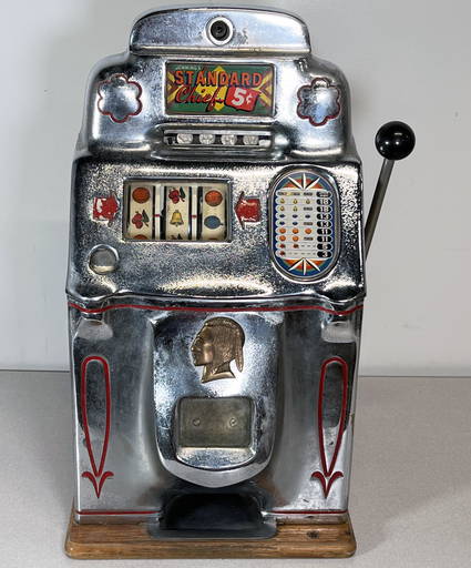 1940s O.d. Jennings Co. Standard Chief Nickel Slot Machine