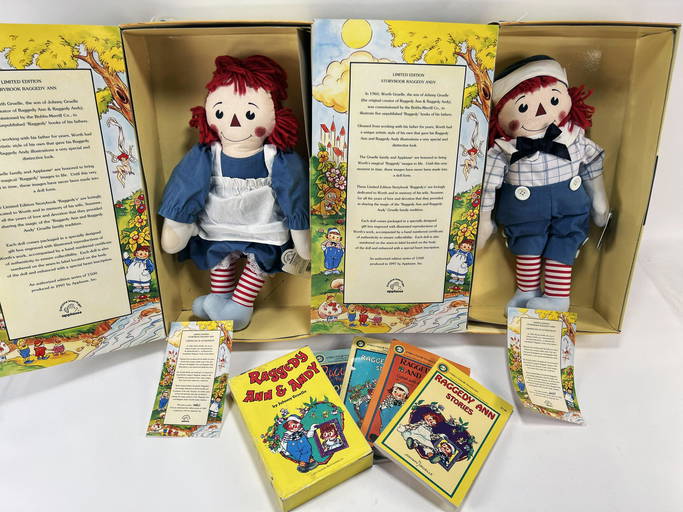 Raggedy Ann & Andy Books And Dolls In Boxes Limited Edition Coas