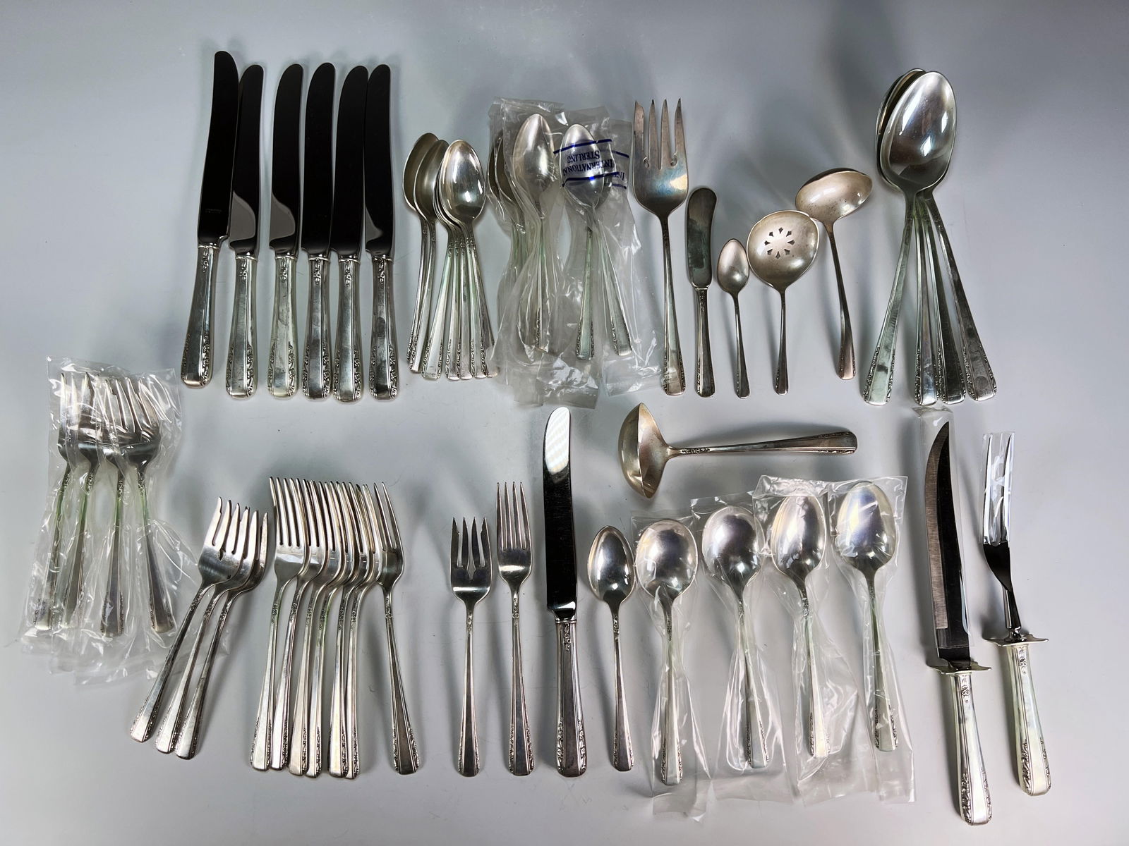 International Sterling Courtship Pattern Flatware In Silver Chest