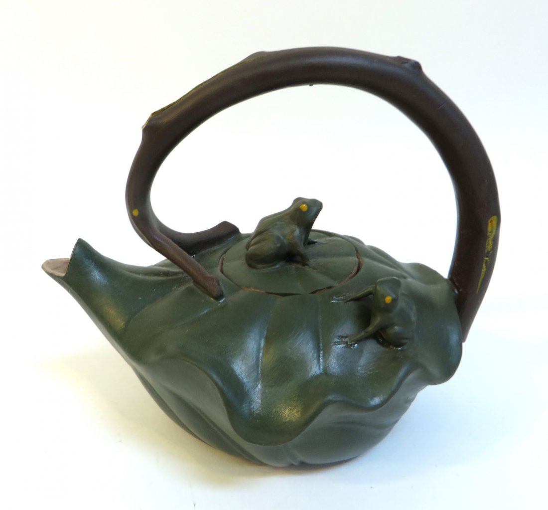 Green Yixing Teapot With Frog Lid