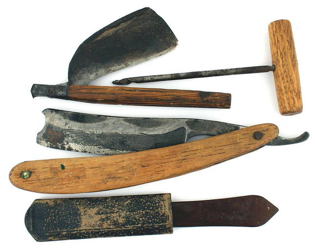 4 early US implements blade razor. hand drill - Dec 17, 2022 | Mohawk ...