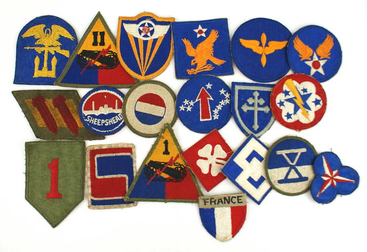 20 US WWII shoulder patches (#0956) on Dec 17, 2022 | Mohawk Arms Inc ...
