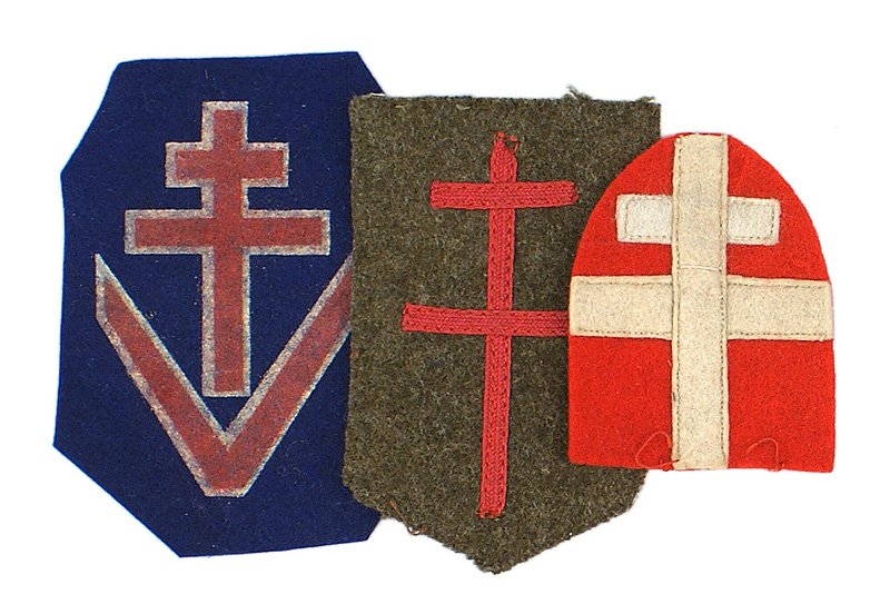 Lot 3 WWII Free French insignia - Jun 08, 2013 | Mohawk Arms Inc. in NY