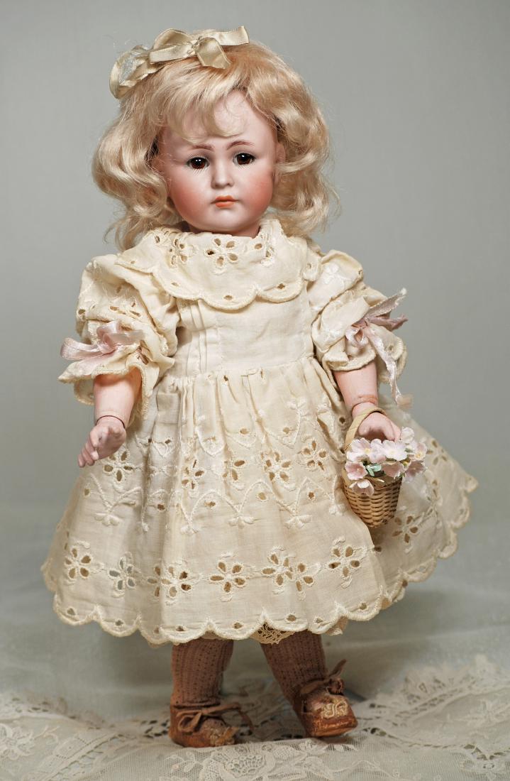 36. KAMMER & REINHARDT, MODEL 117, CHARACTER GIRL.