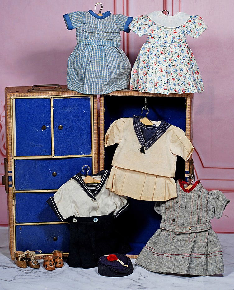 Wardrobe Trunk With Bleuette Gaultier Langereau Dresses, Auction