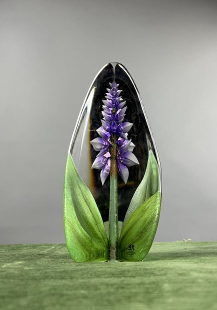 Vintage Mats Jonasson Swedish Art Glass Statue Auction