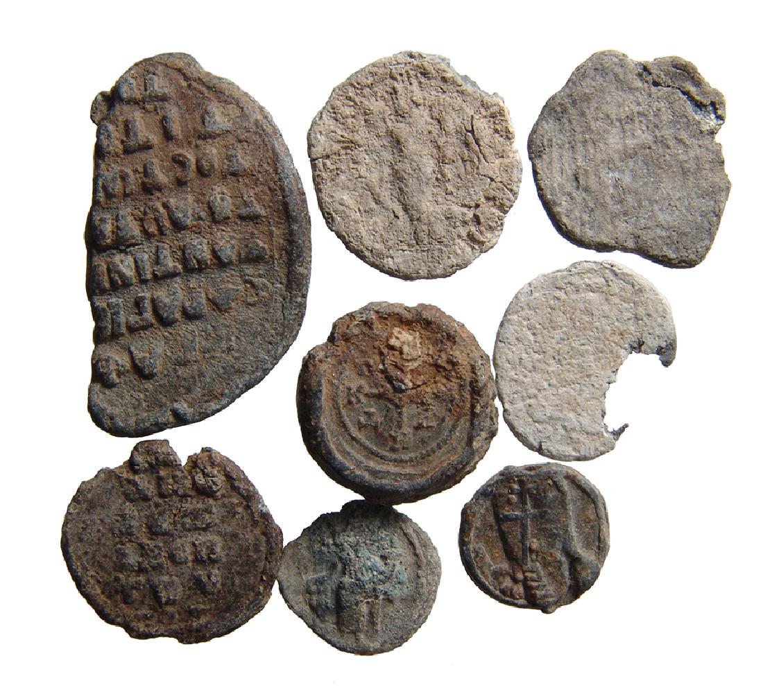 8 Roman and Byzantine lead seals and tokens
