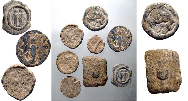 A lot of 8 Roman lead tokens and bullae