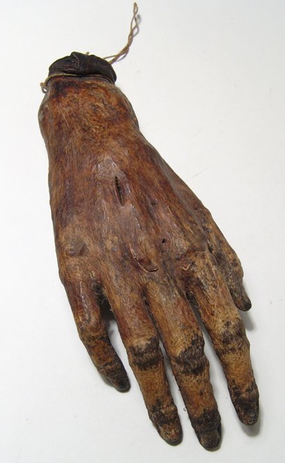 An Egyptian mummified human right hand