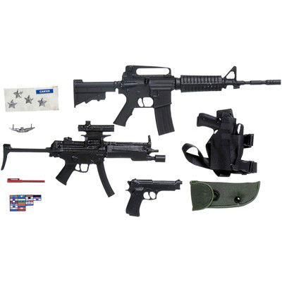 140: "200" Puppet Accessories and Weapons