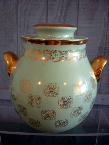 Hall Covered Biscuit Jar