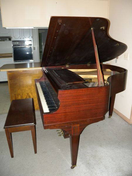 Lester Grand Piano