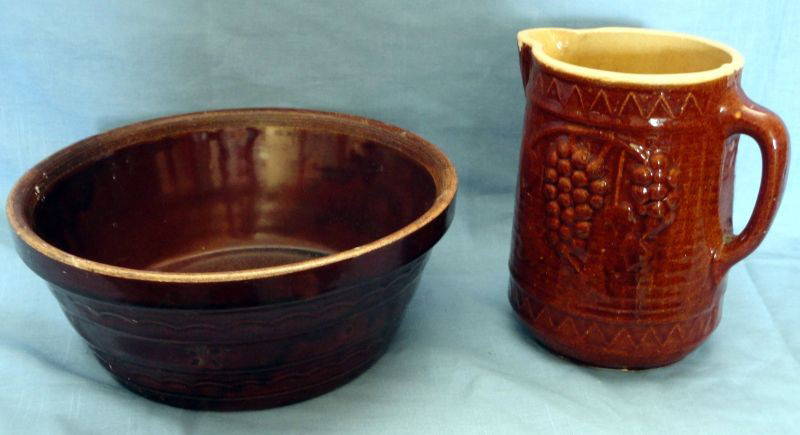 Star Stoneware Pitcher & Marcrest Bowl