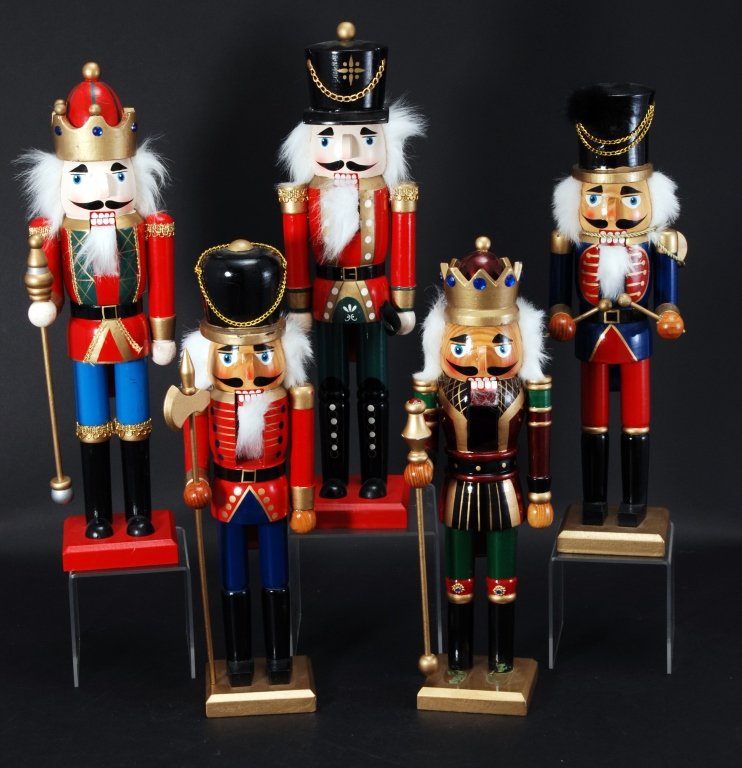 5 Nutcrackers