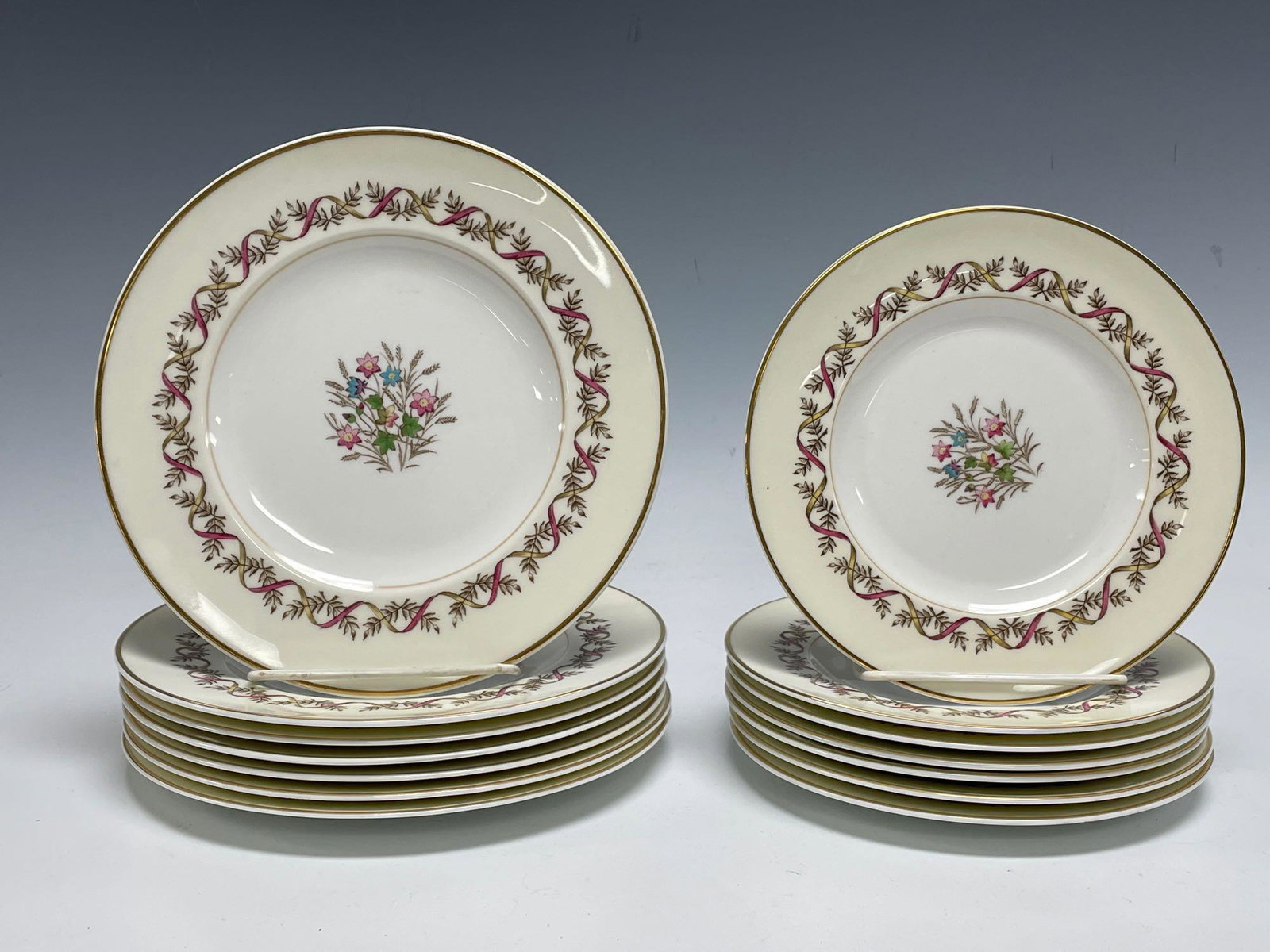 Wedgwood Sandringham Salad Plates Bread and Butter (#0380) on Oct 16 ...