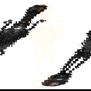 Antique Japanese Bronze Temple Urn Auction