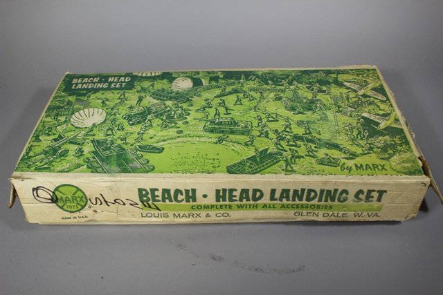 Marx "beach & Head Landing" Toy Co Kit