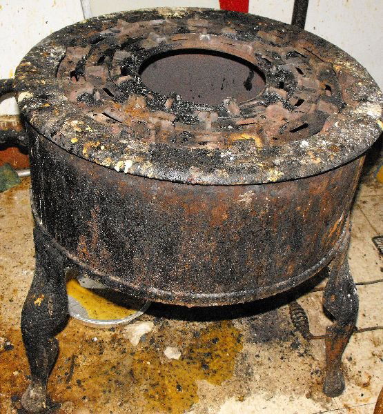 GAS CANDY STOVE - Jun 28, 2009 | Affiliated Auctions & Realty LLC in FL
