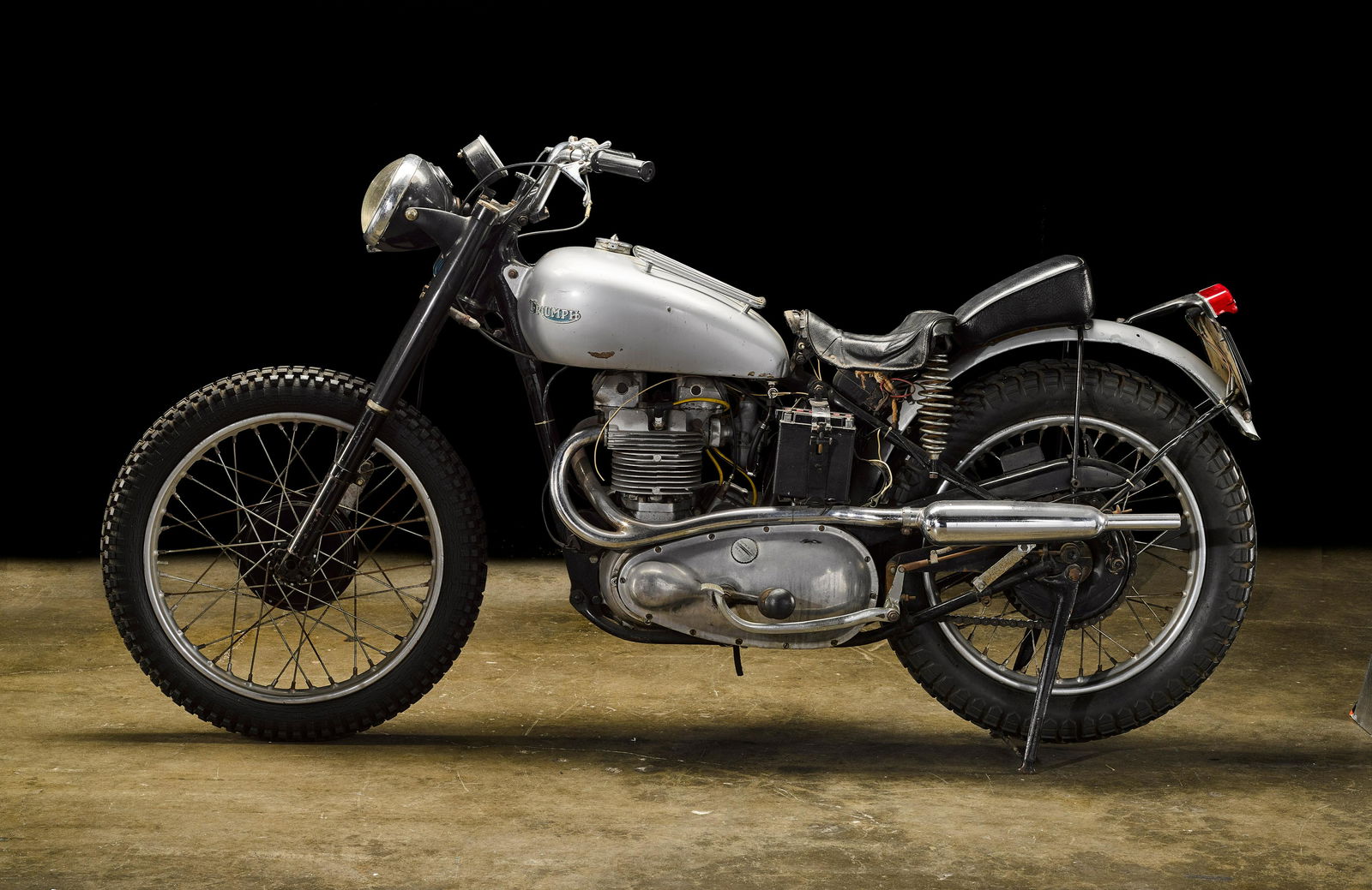 ARTHUR 'FONZ' FONZARELLI'S TRIUMPH MOTORBIKE FROM HAPPY - Dec 08, 2021 ...