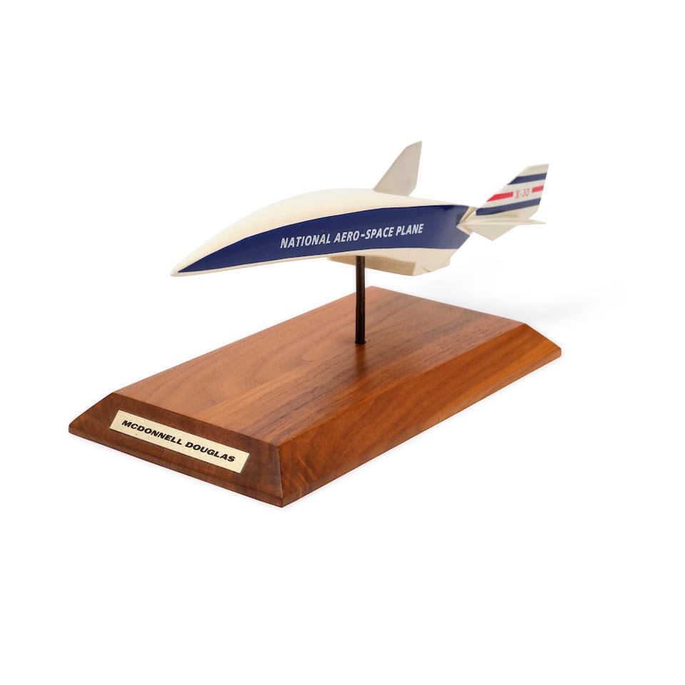 Mcdonnell Douglas Nasp X 30 Contractor's Concept Model. Mixed Materials ...