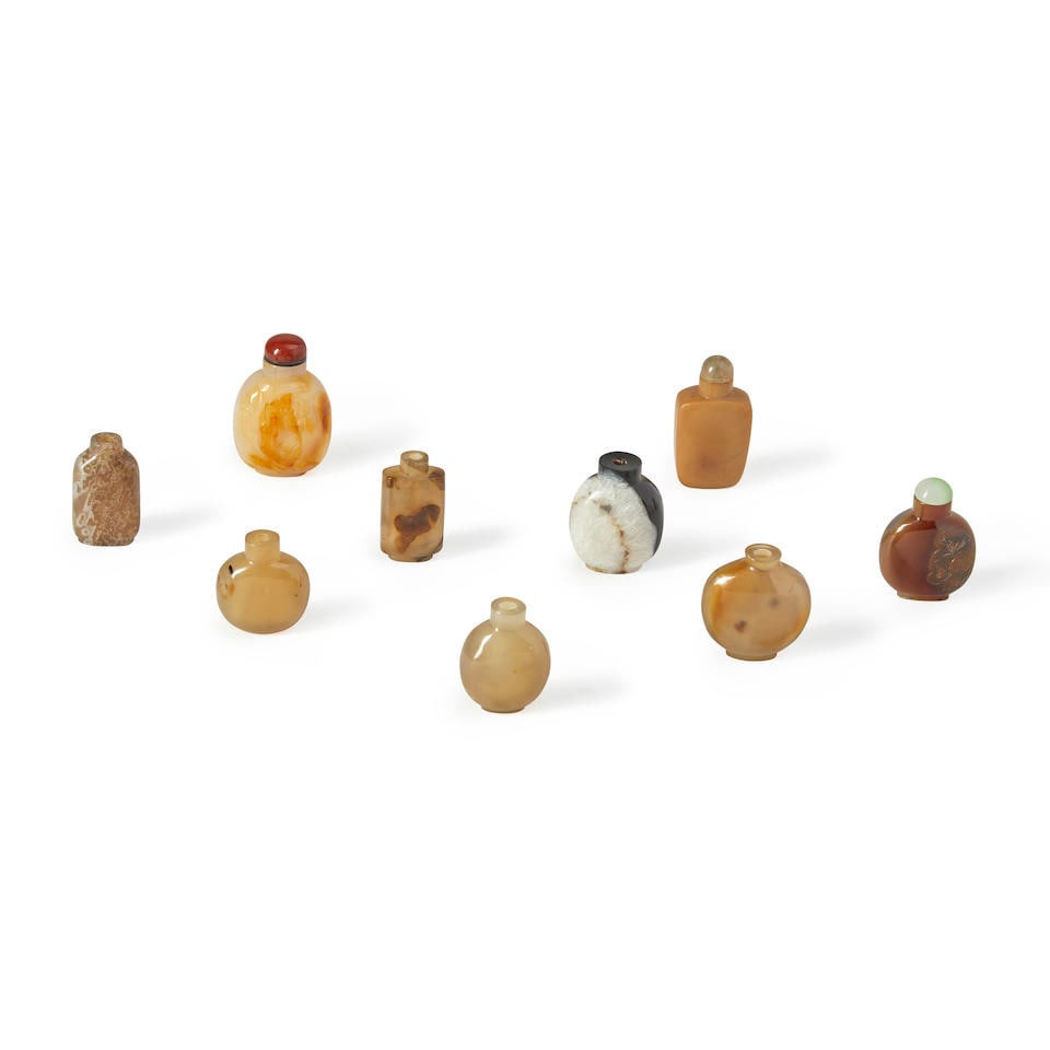 Nine Agate Snuff Bottles Auction