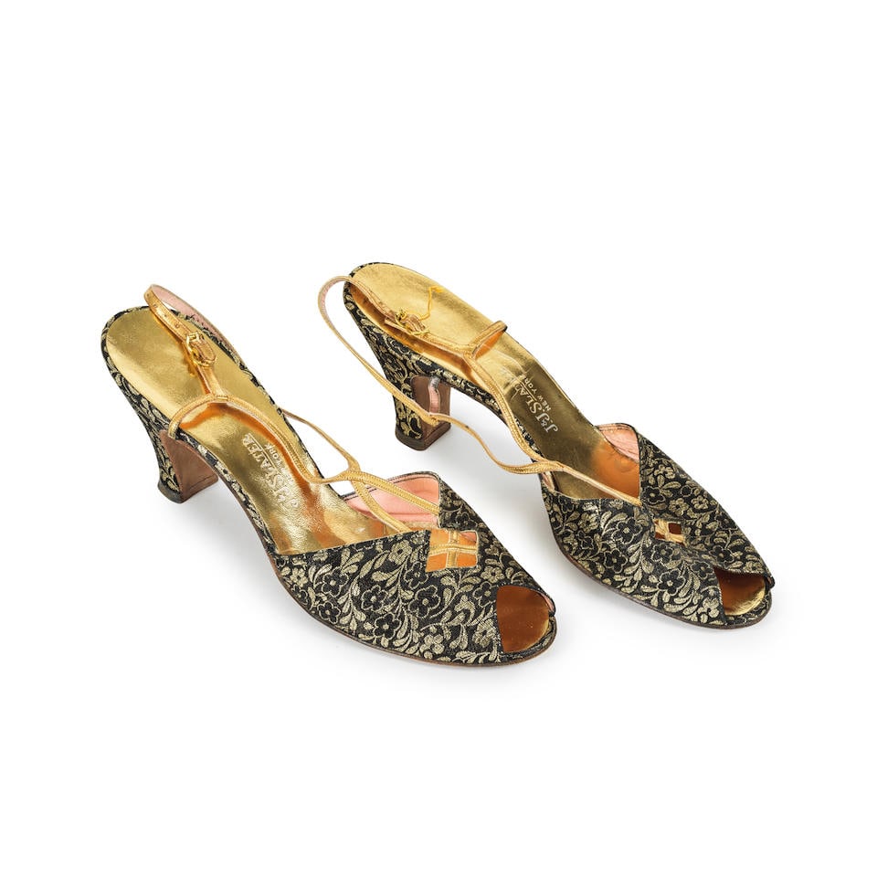 J & J Slater New York, Circa 1958/1960. Paire De Sandales Ouvertes À ...