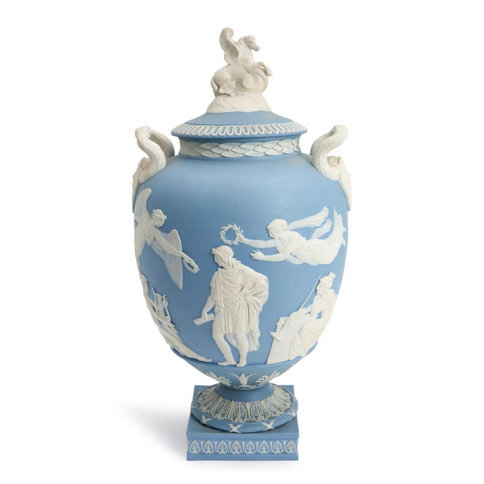 Wedgwood Solid Blue Jasper 'apotheosis Of Homer' Vase And Cover ...
